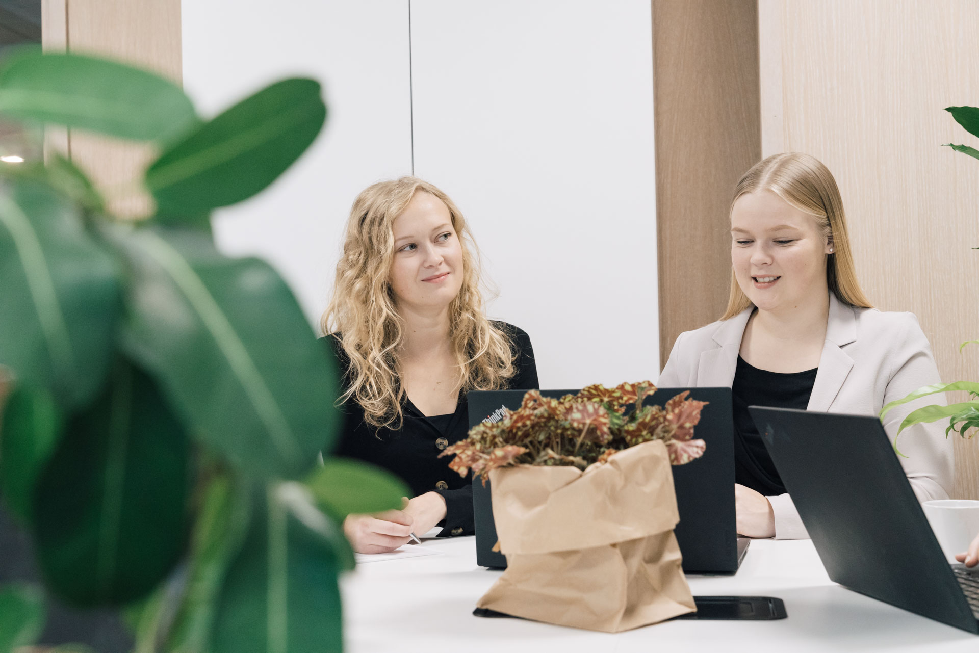 Haemme palkanlaskijaa tiimiimme - Nooga Haemme palkanlaskijaa tiimiimme - Nooga